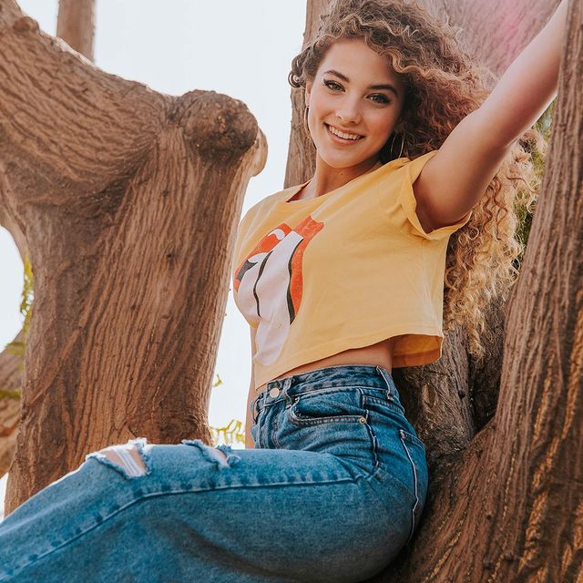 Sofie Dossi Wiki, Bio, Height, Weight, Age, Affair, Boyfriend ...