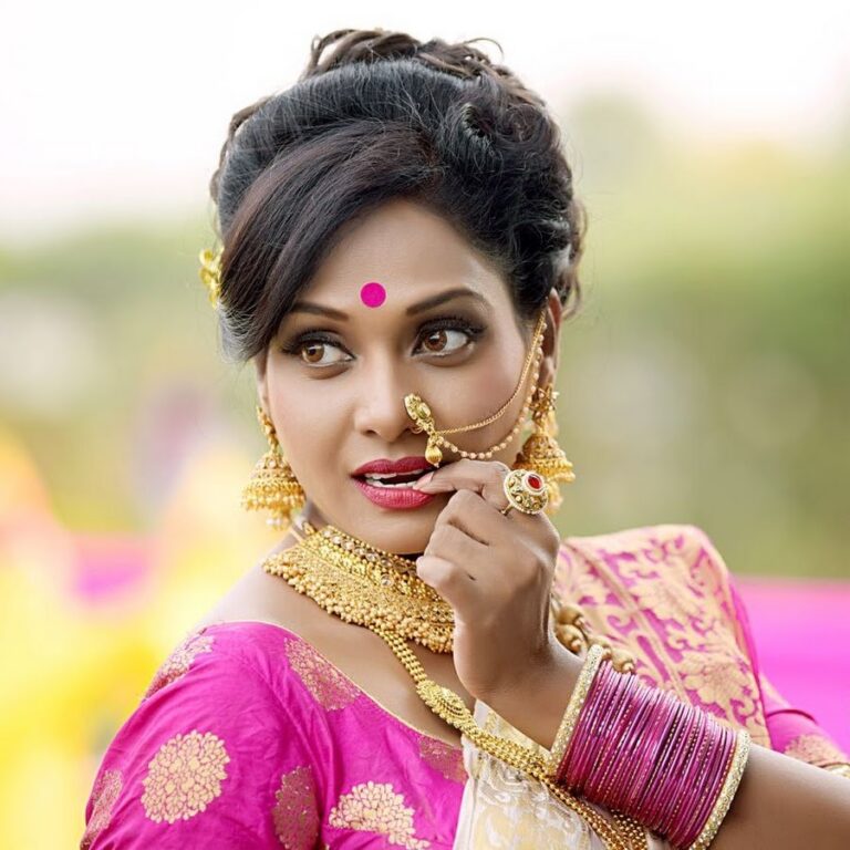 Megha Ghadge Wiki, Height, Age, Boyfriend, Husband, Family, Bio - Pop Creep